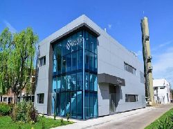 Ediciones VR - Gador abre planta de sólidos orales oncológicos